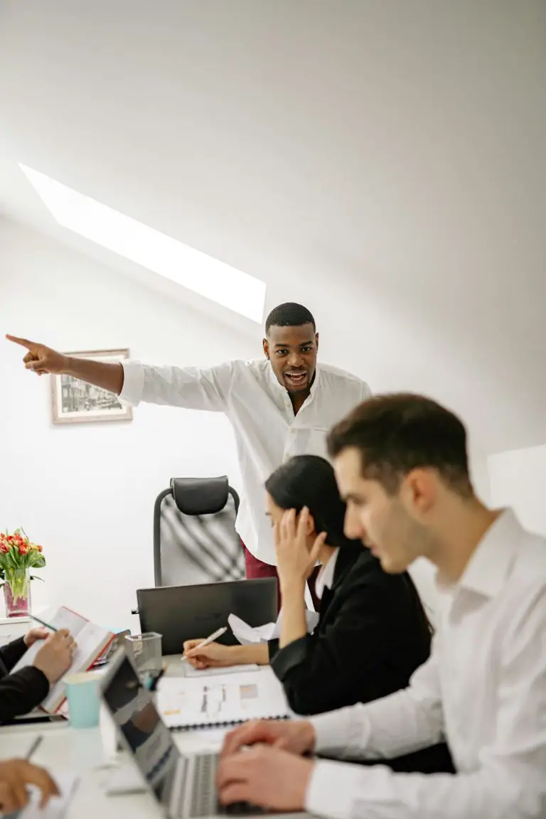 How to Handle Anger In The Workplace - Counselling Collective